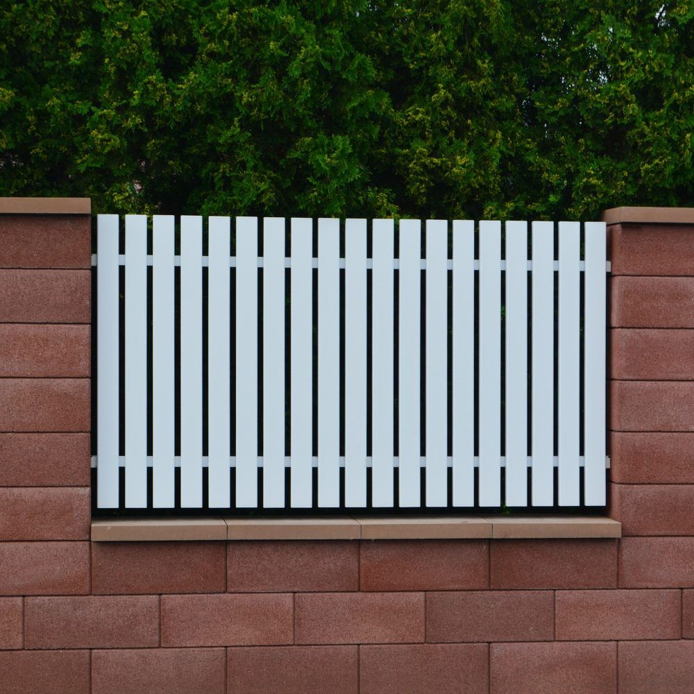 Plastové ploty | Unitechgroup – bezúdržbové oplotenie